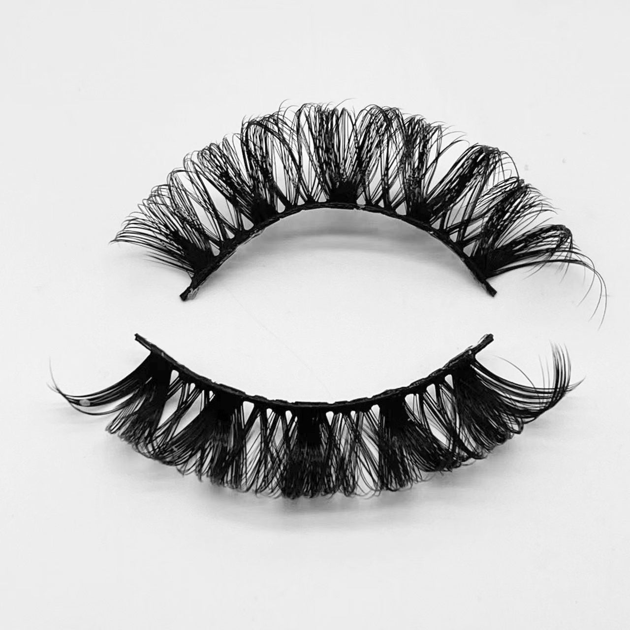 20mm Russian lashes X57-20E – Lovelybeautylashes