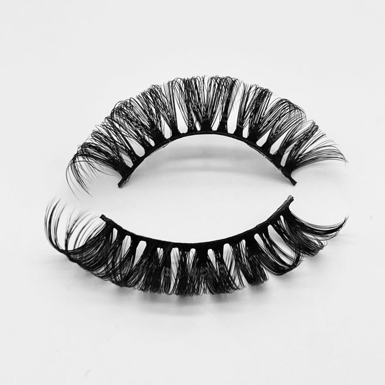 20mm Russian lashes X853-20E – Lovelybeautylashes